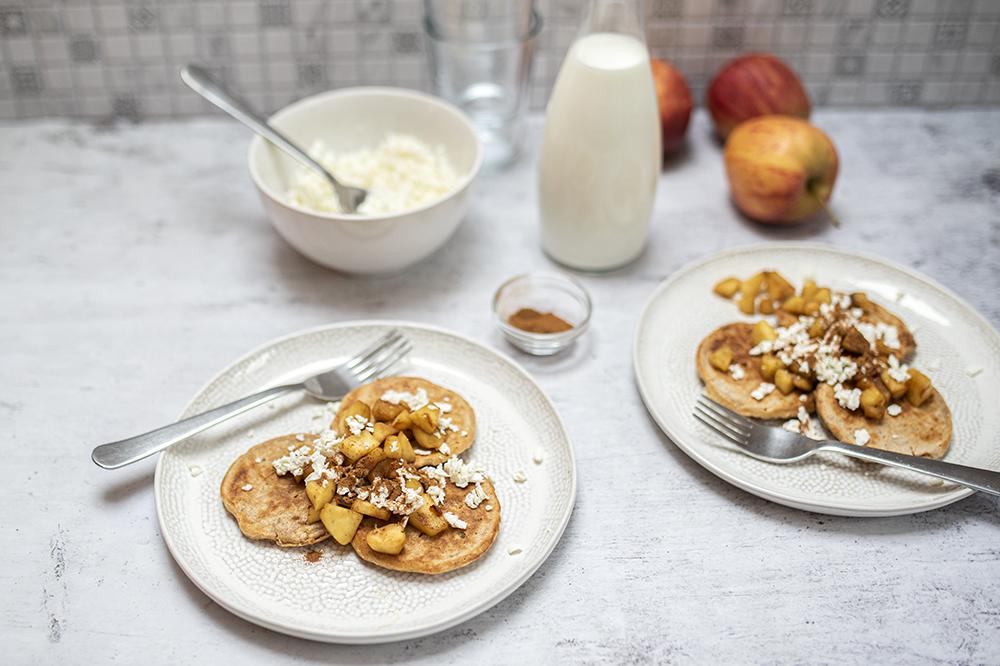 Jablečné kefírové lívance| recept | Vím, co jím